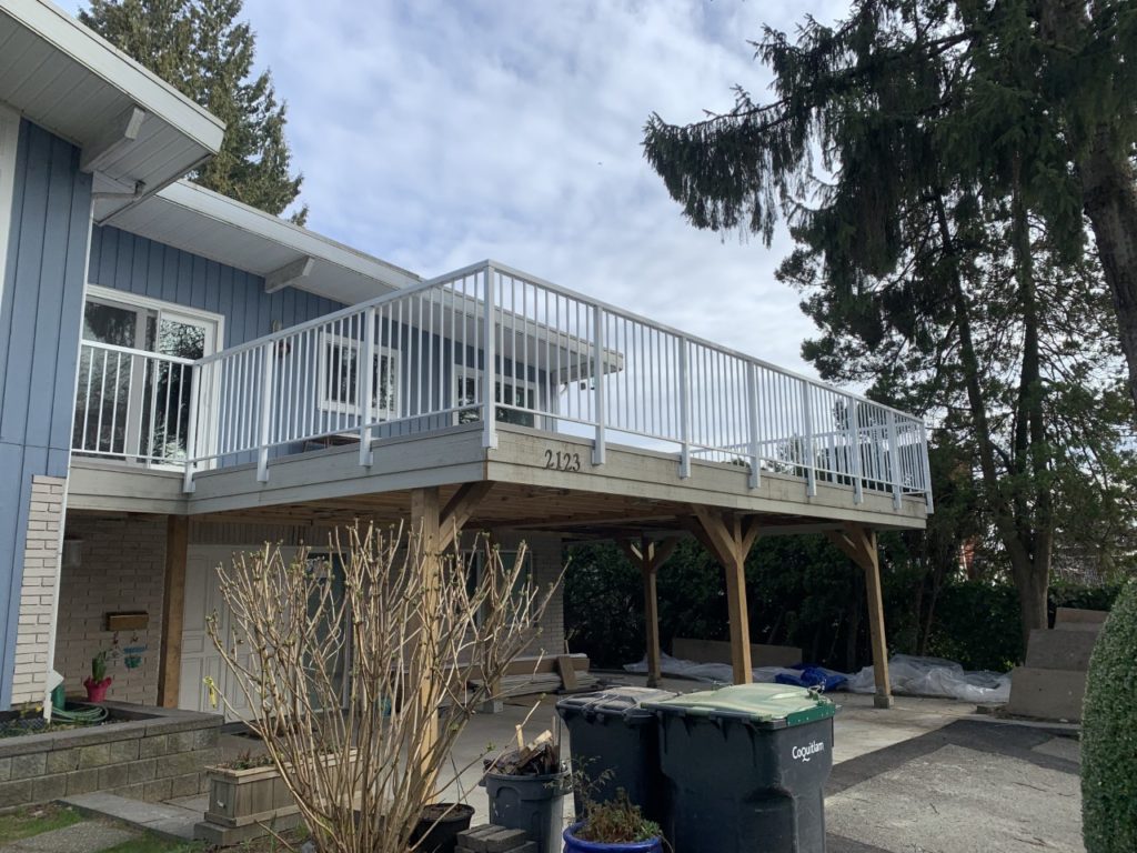 Railing Style #1 - DECK PROS | Construction & Railing Inc.